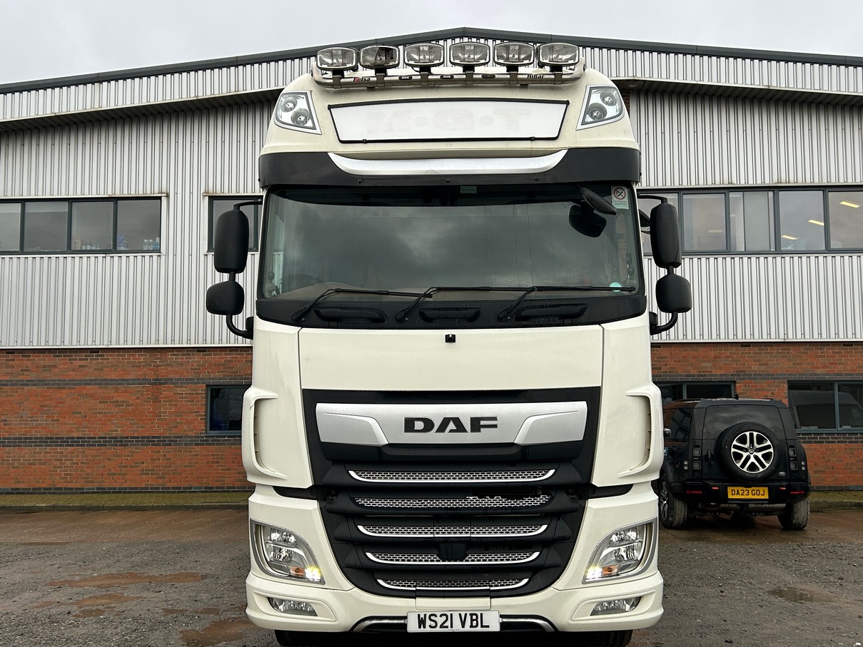 DAF FTG XF530 SUPER SPACE 6X2 TRACTOR UNIT 2021 - WS21 VBL - Fleetex